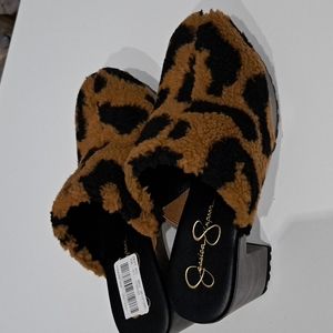 Jessica Simpson | Shoes | Jessica Simpson Tollia Cozy Platform Clogs ...